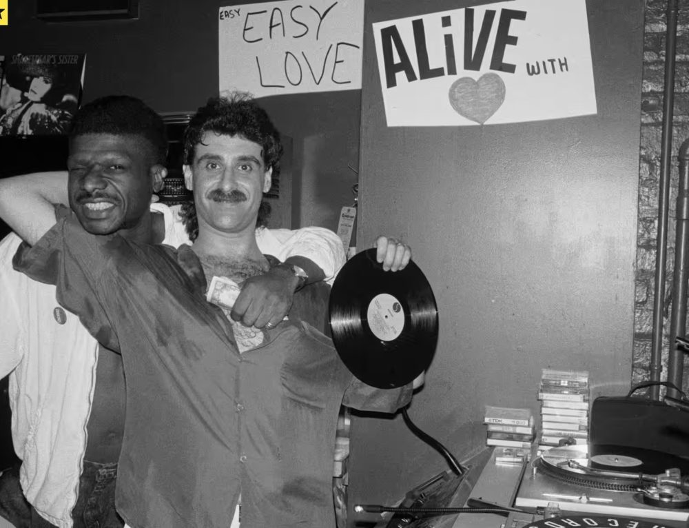 Rare images of NYC nightclubs from the 80s and 90s, including the ...